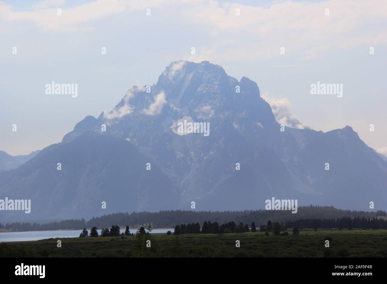 Yellowstone National Park Mountain Range, From Afar Stock Photo - Alamy