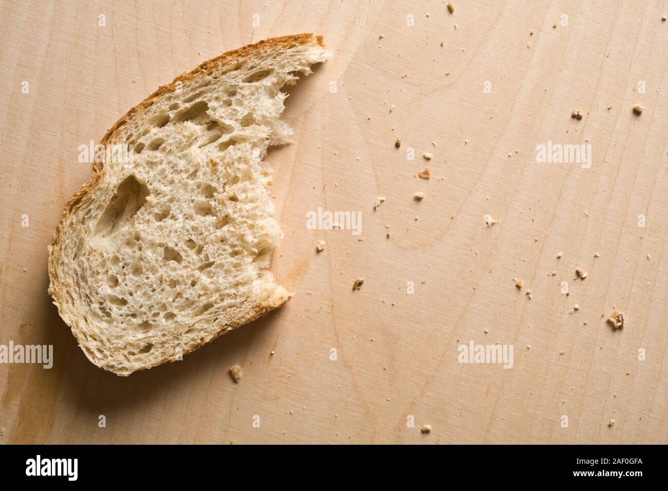 Rye bread slice texture hi-res stock photography and images - Alamy