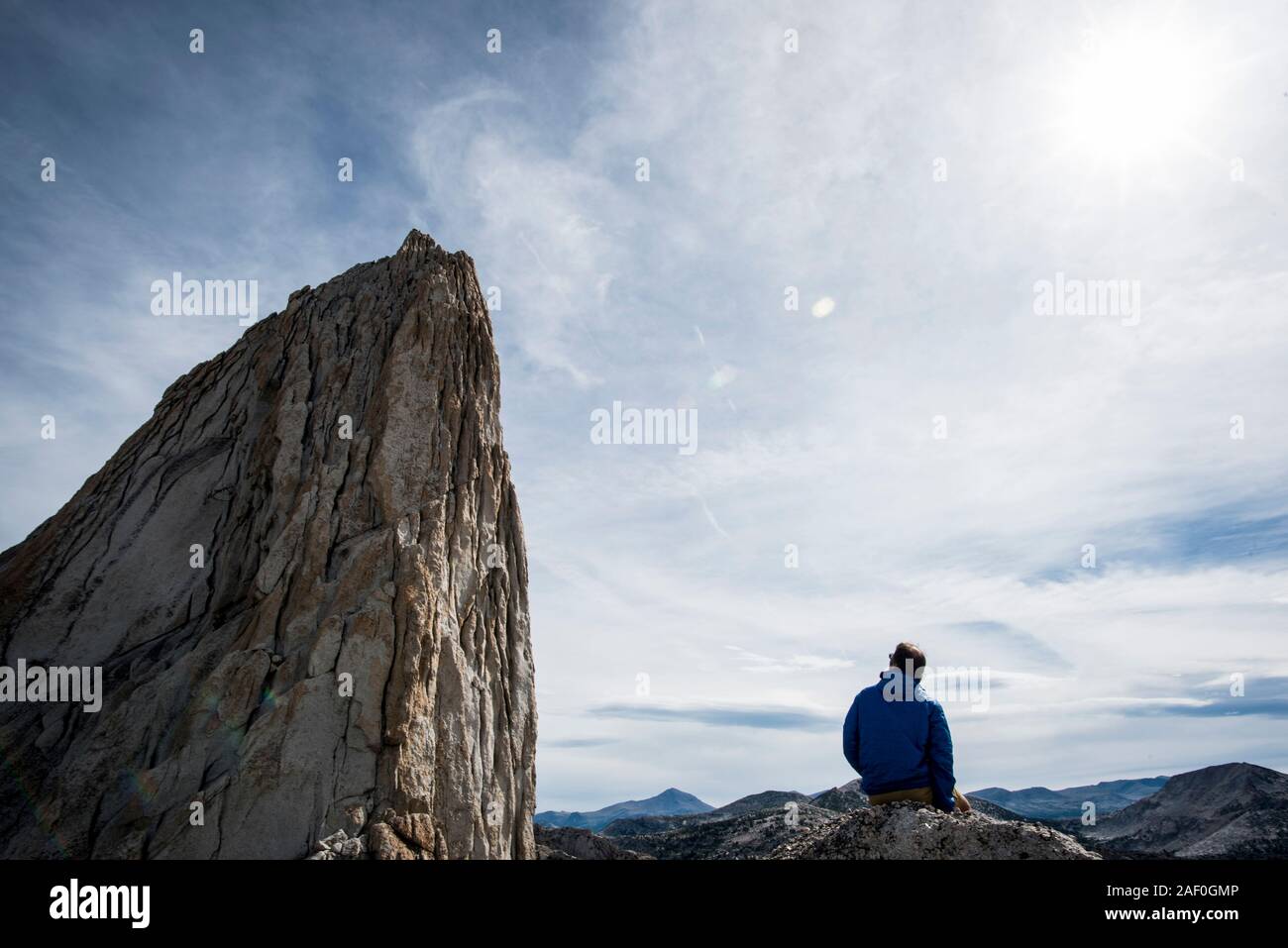 Looking up rocky summit hi-res stock photography and images - Alamy