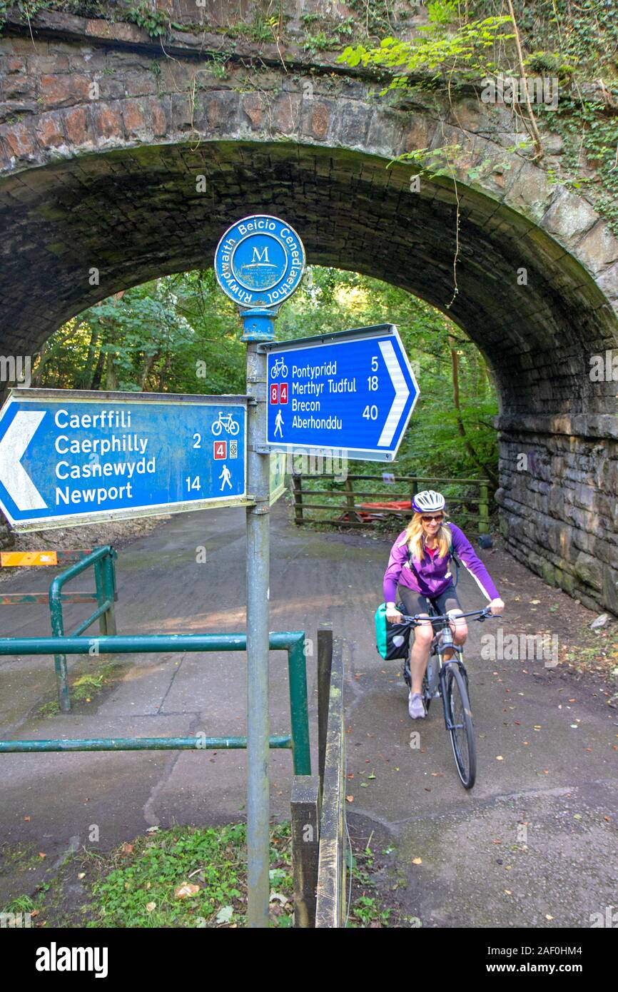 Cyclist on the Taff Trail in Cardiff Stock Photo - Alamy