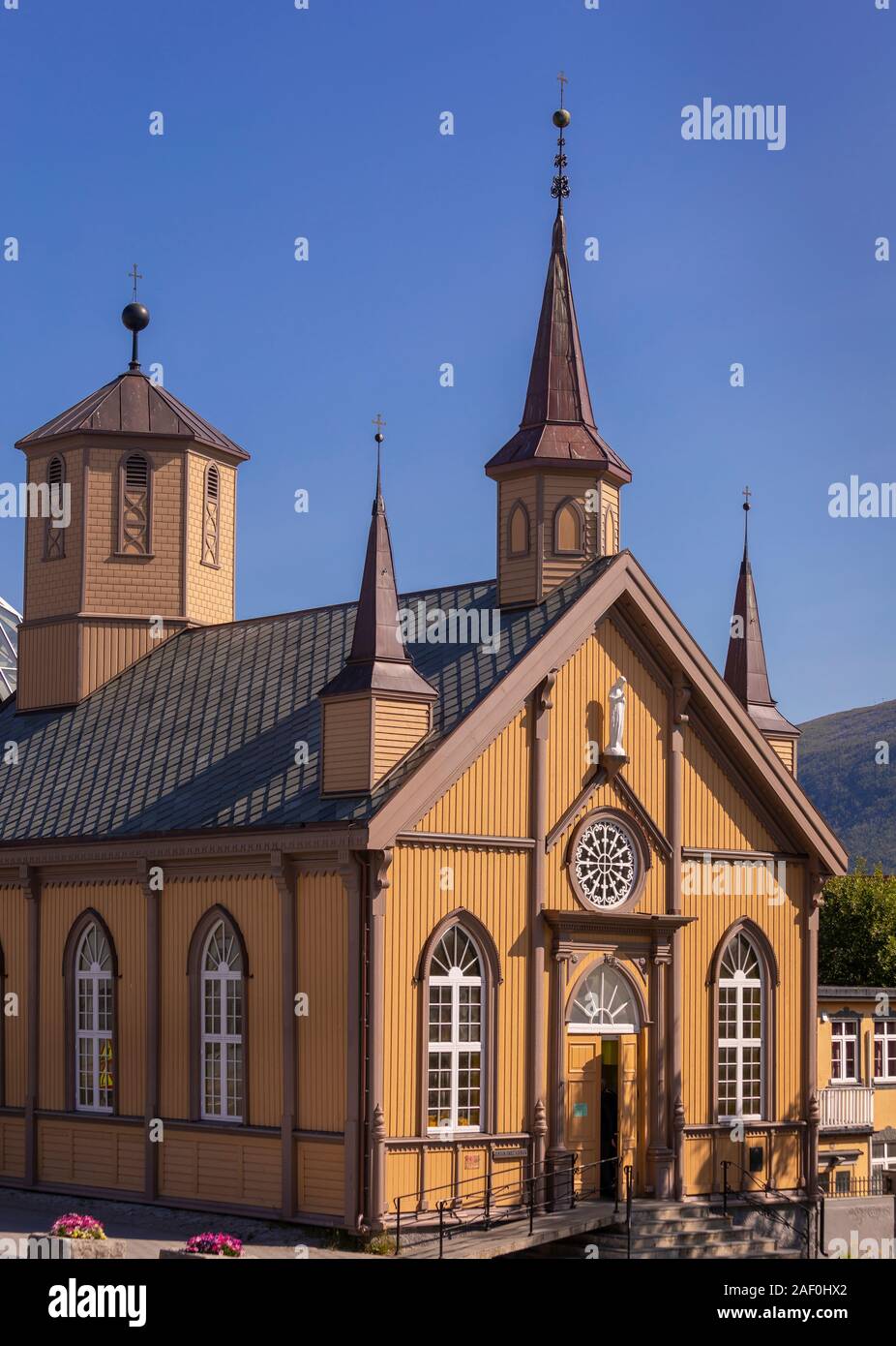 Tromso norway church hi-res stock photography and images - Alamy