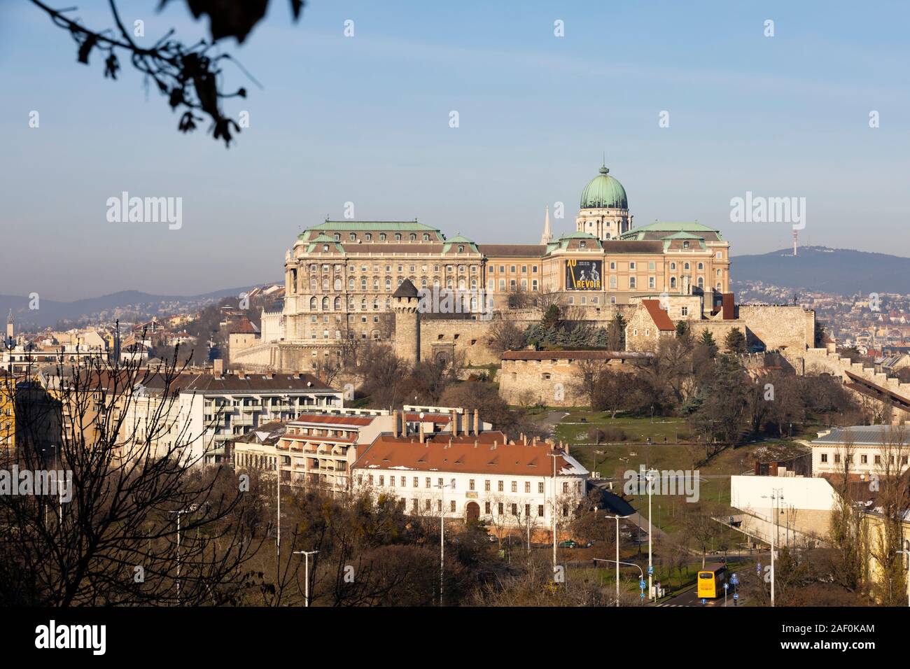 Budavari palota hi-res stock photography and images - Alamy