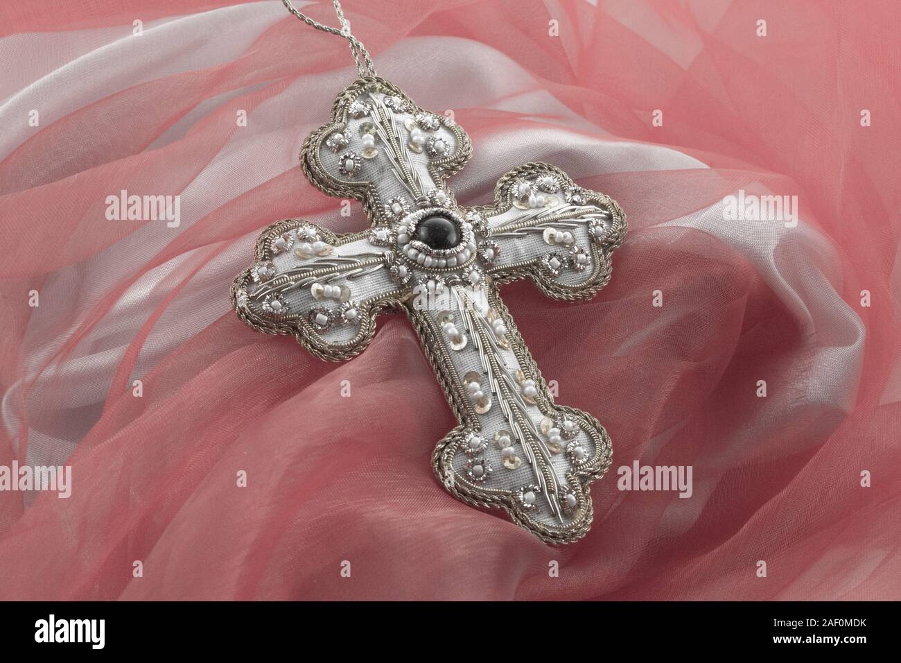 Gold hand made cross hi-res stock photography and images - Alamy