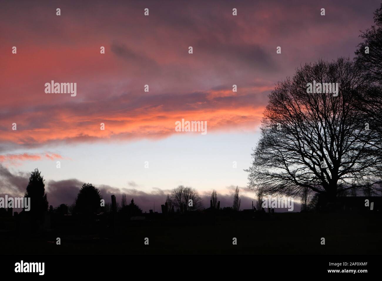 Dark red clouds red sunset hi-res stock photography and images - Alamy