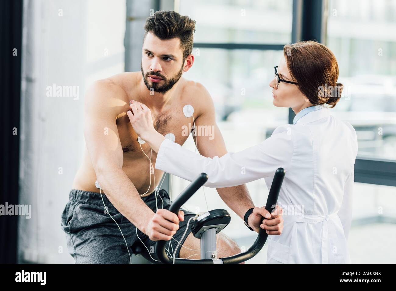 Conducting Electrodes High Resolution Stock Photography and Images - Alamy