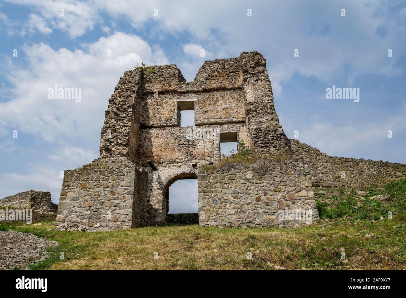 Pusty hrad hi-res stock photography and images - Alamy