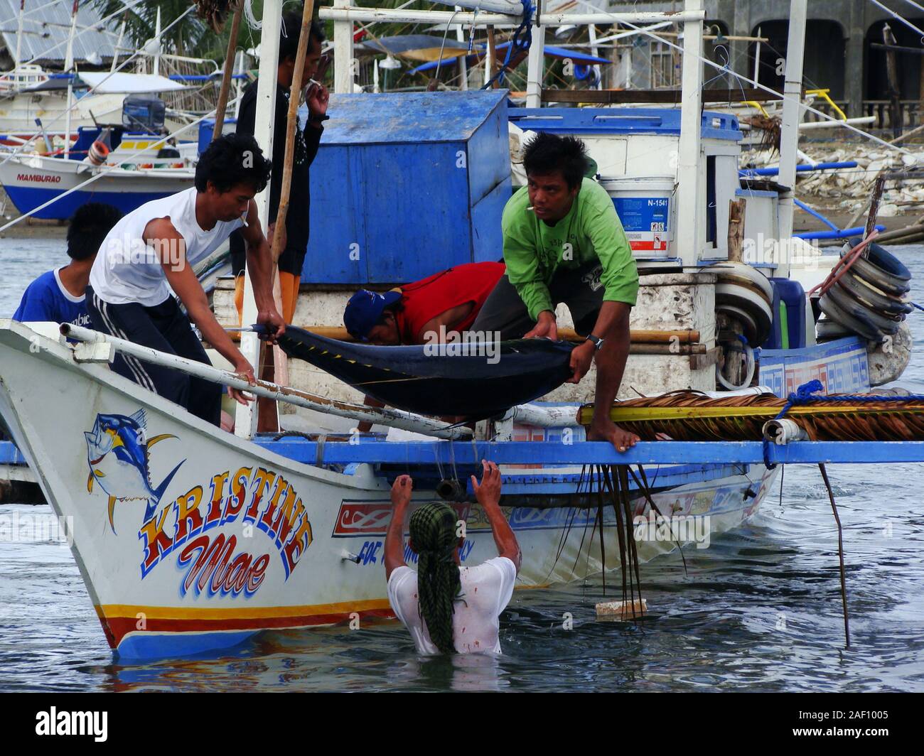 Handline tuna fisheries hi-res stock photography and images - Alamy