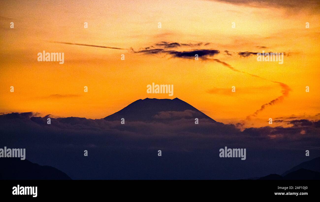 Beauty of the ephemeral High Resolution Stock Photography and Images ...