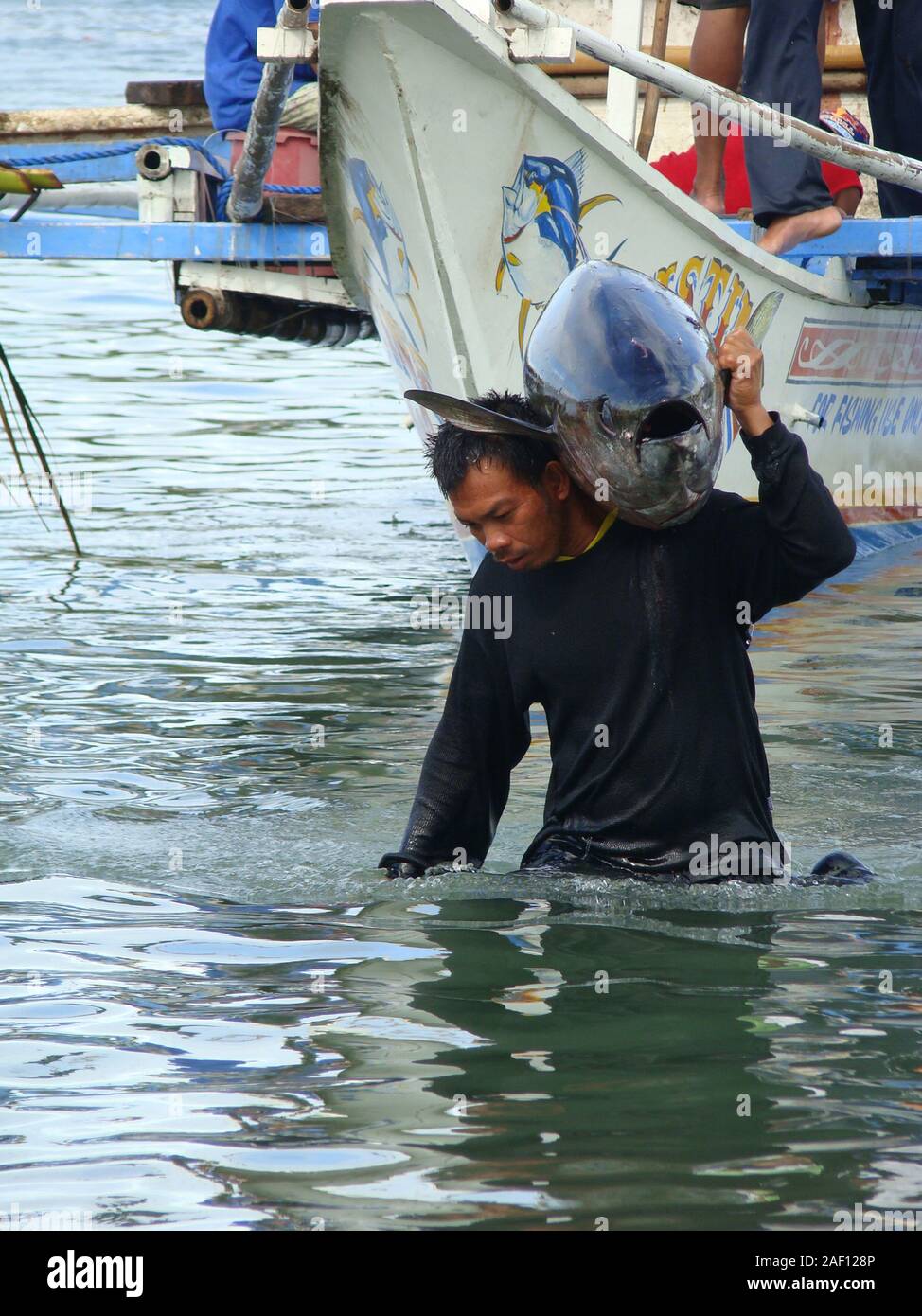 Handline tuna fisheries hi-res stock photography and images - Alamy