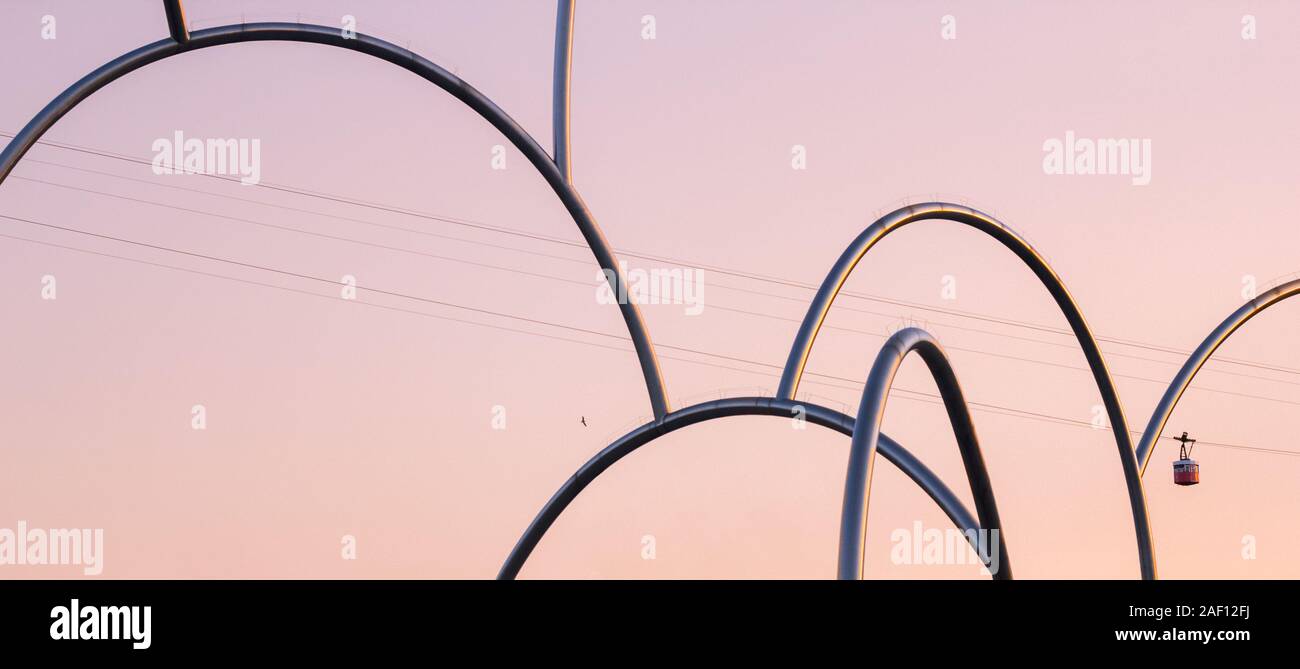 Cable car and metallic structure, Barcelona Stock Photo - Alamy