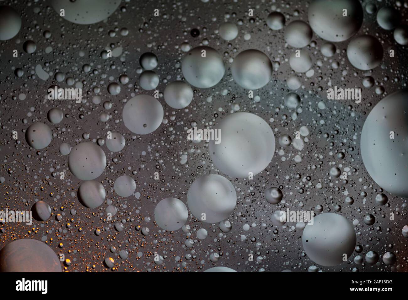 Metallic drops hi-res stock photography and images - Alamy