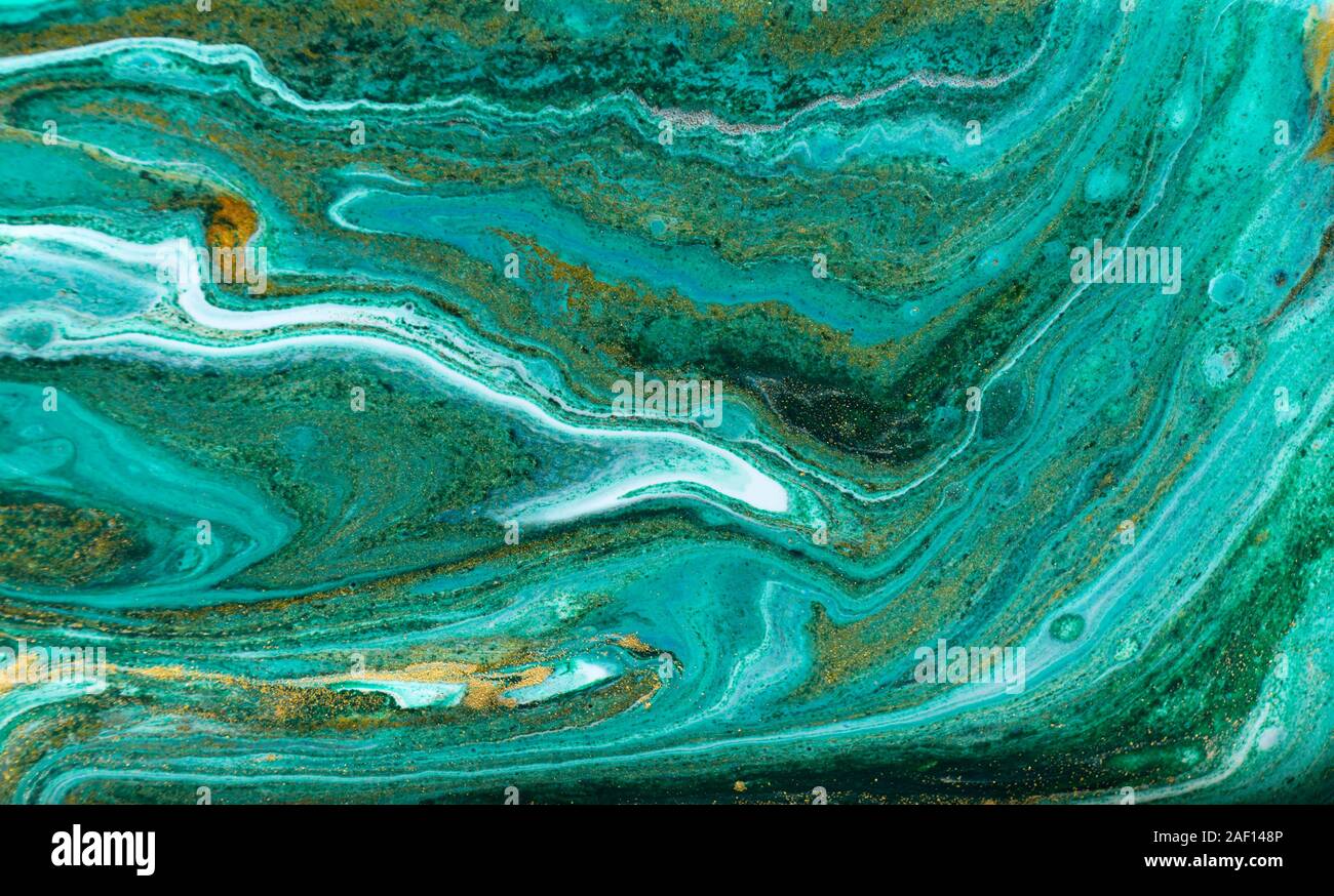 Green and gold glitter ripple pattern. Beautiful liquid texture Stock ...