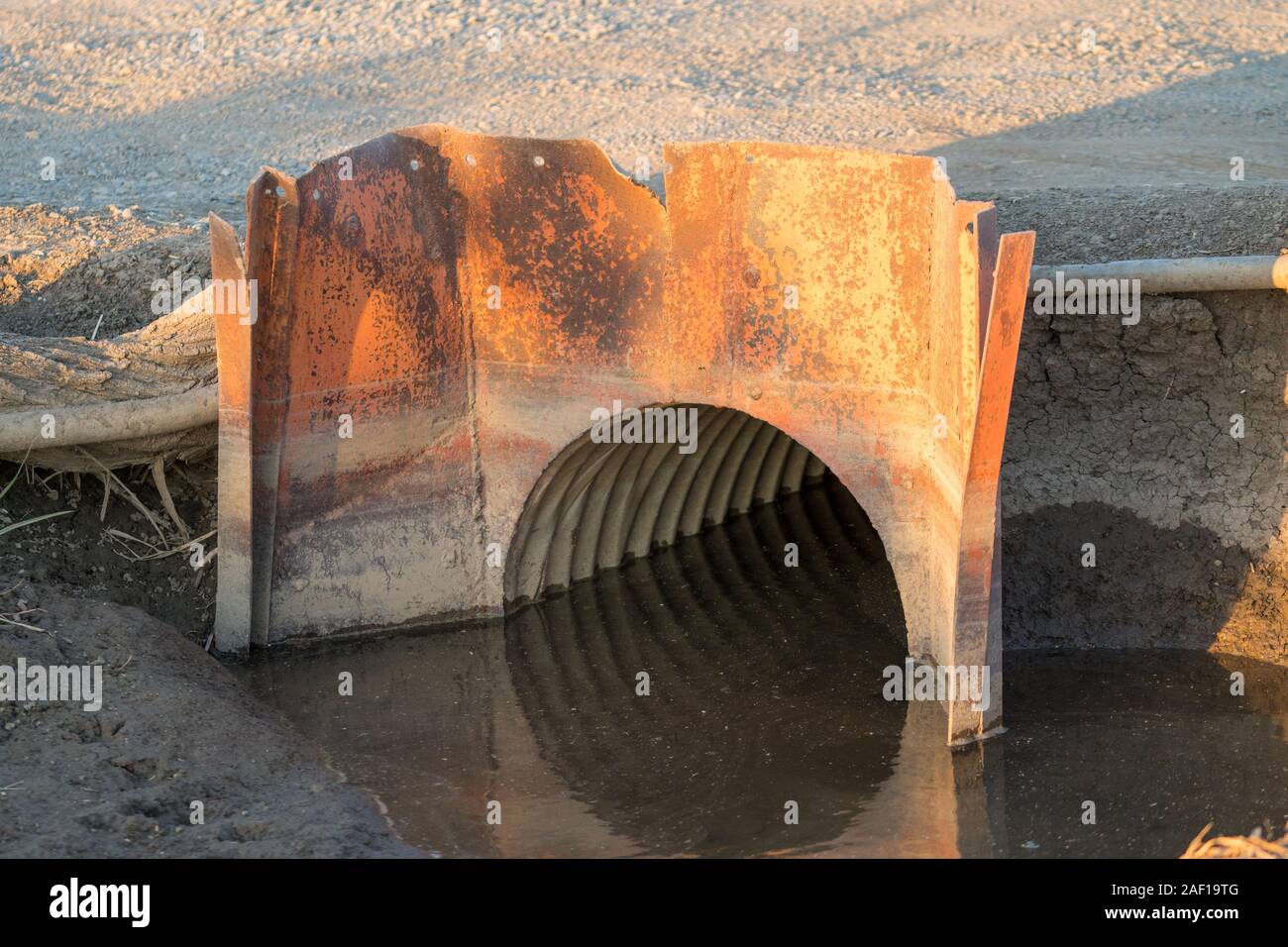 Stone culvert hi-res stock photography and images - Alamy