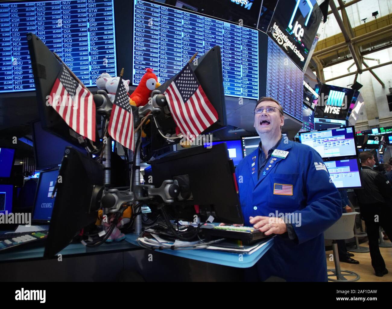 100 wall street hi-res stock photography and images - Alamy