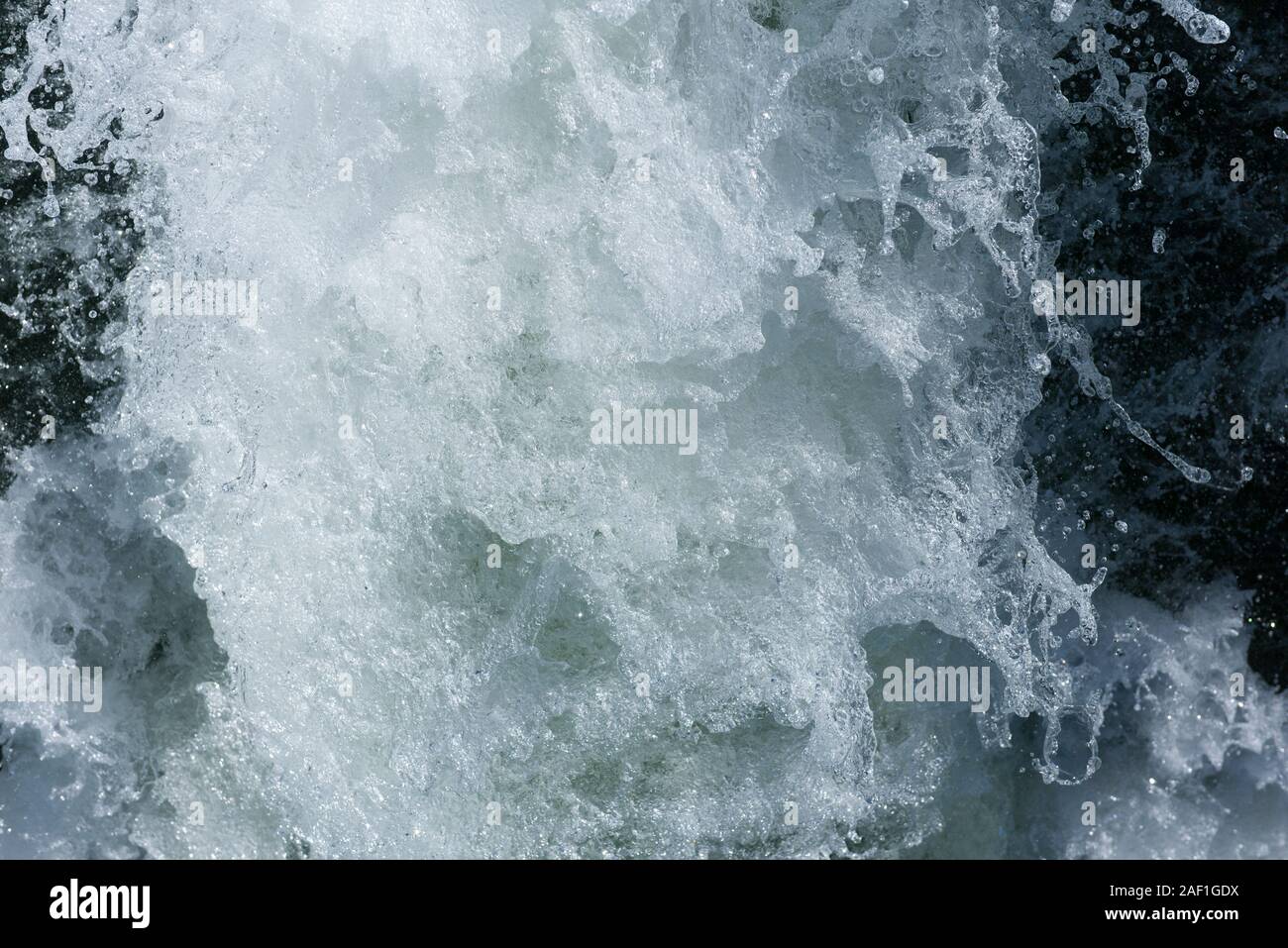 Dense texture water splash, outdoors Stock Photo - Alamy