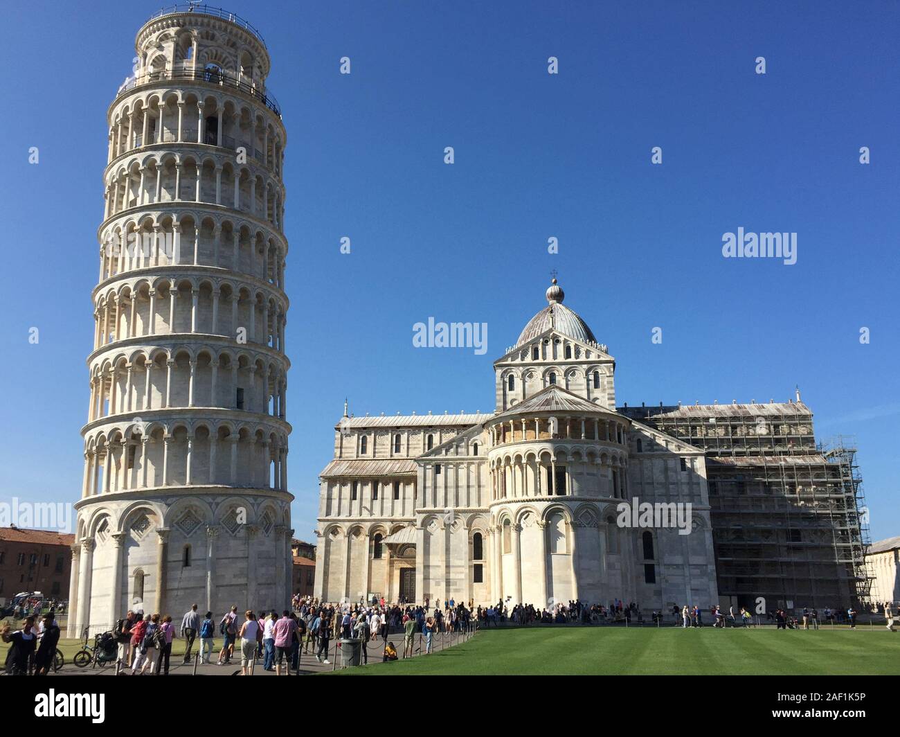 Pisa, Italy - Oct 18, 2018. Medieval Leaning Tower of Pisa (Torre di ...