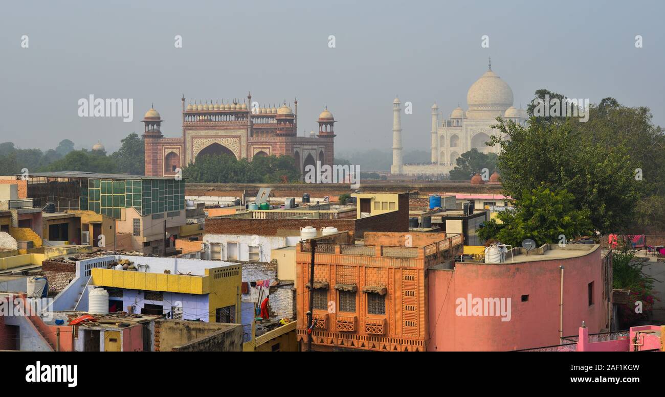 Taj mahal aerial view hi-res stock photography and images - Alamy