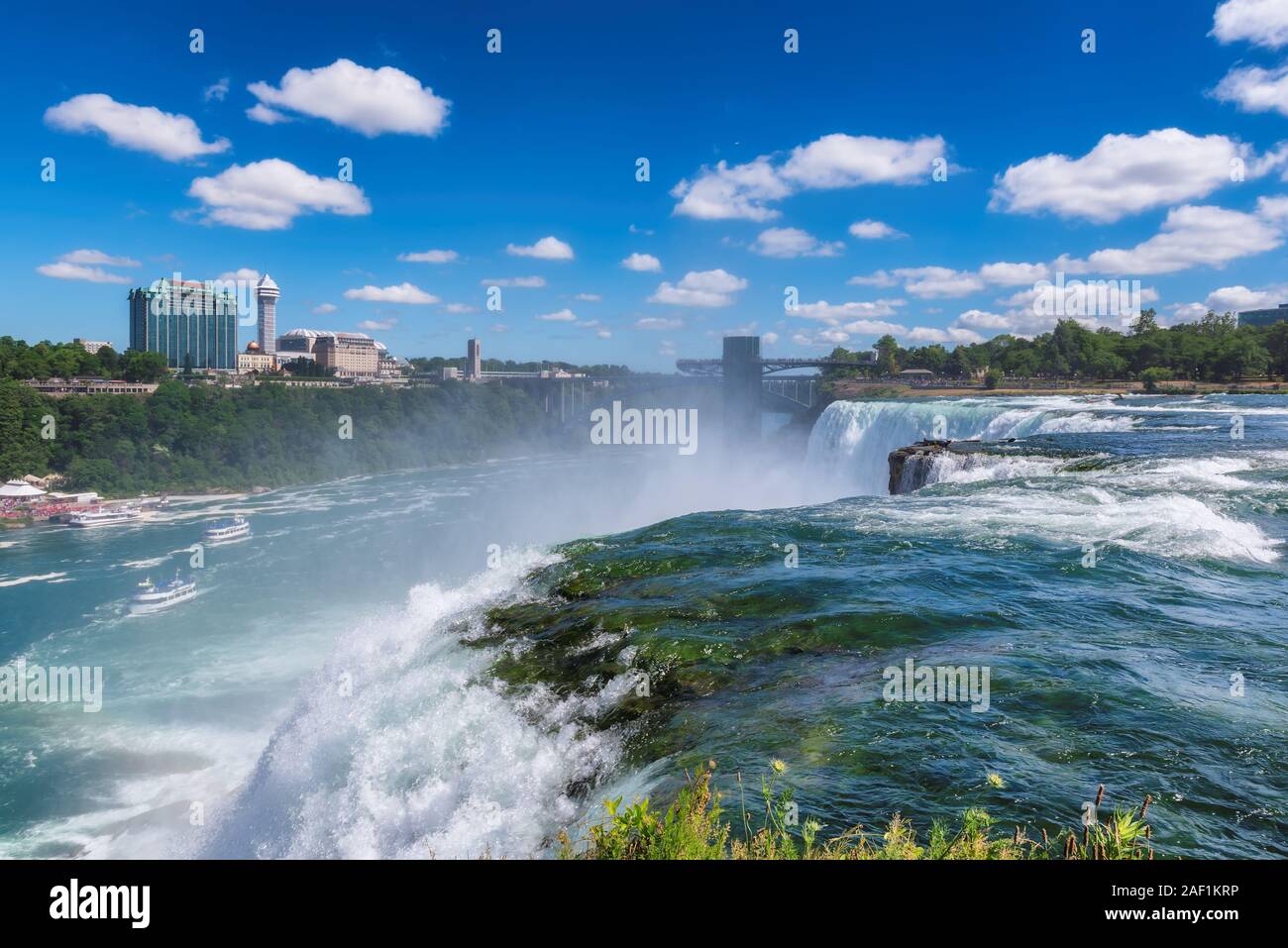 Sunny waterfall hi-res stock photography and images - Alamy