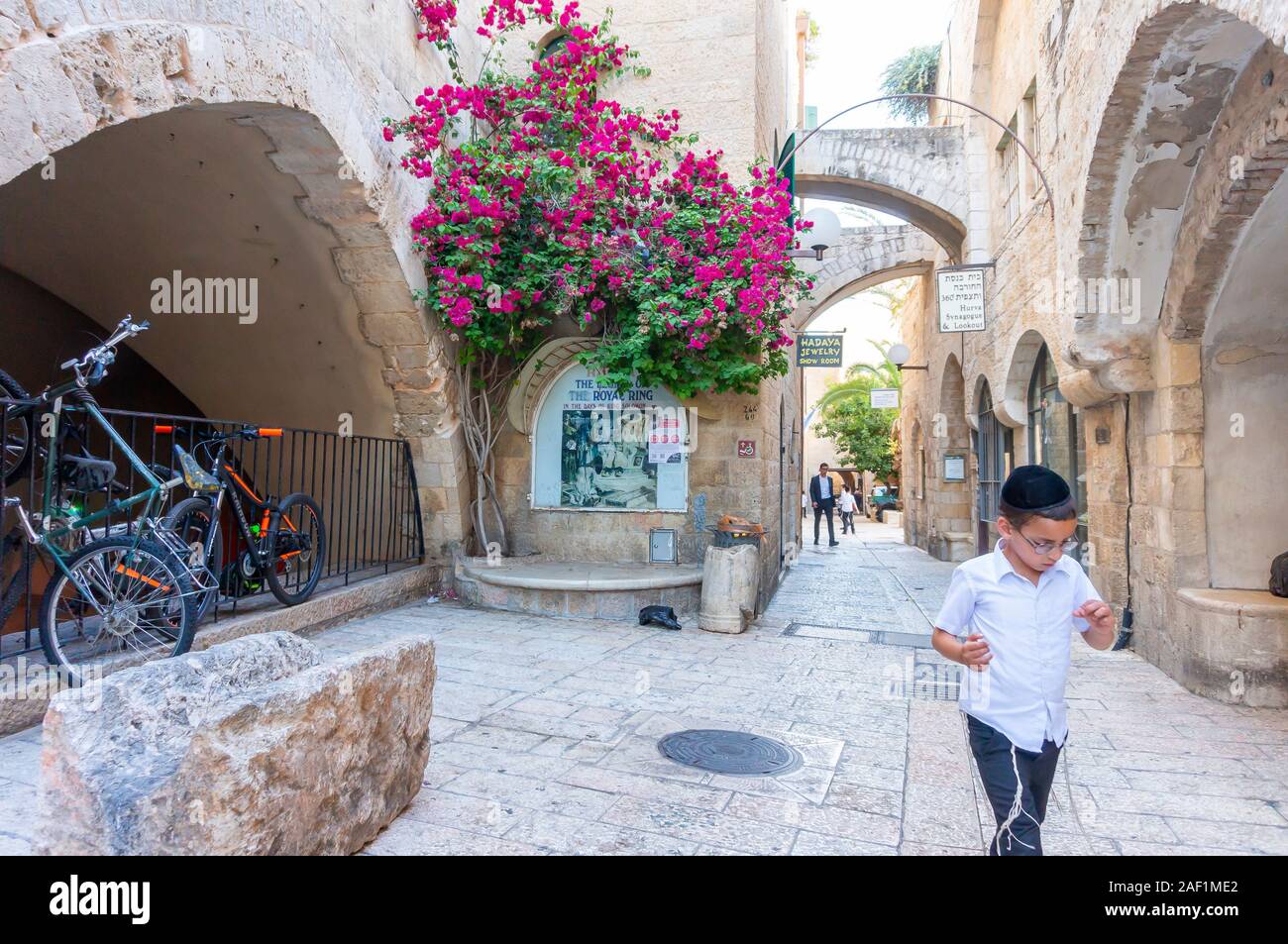 Beautiful photo streets of the Old City of Jerusalem. Streets of Old ...