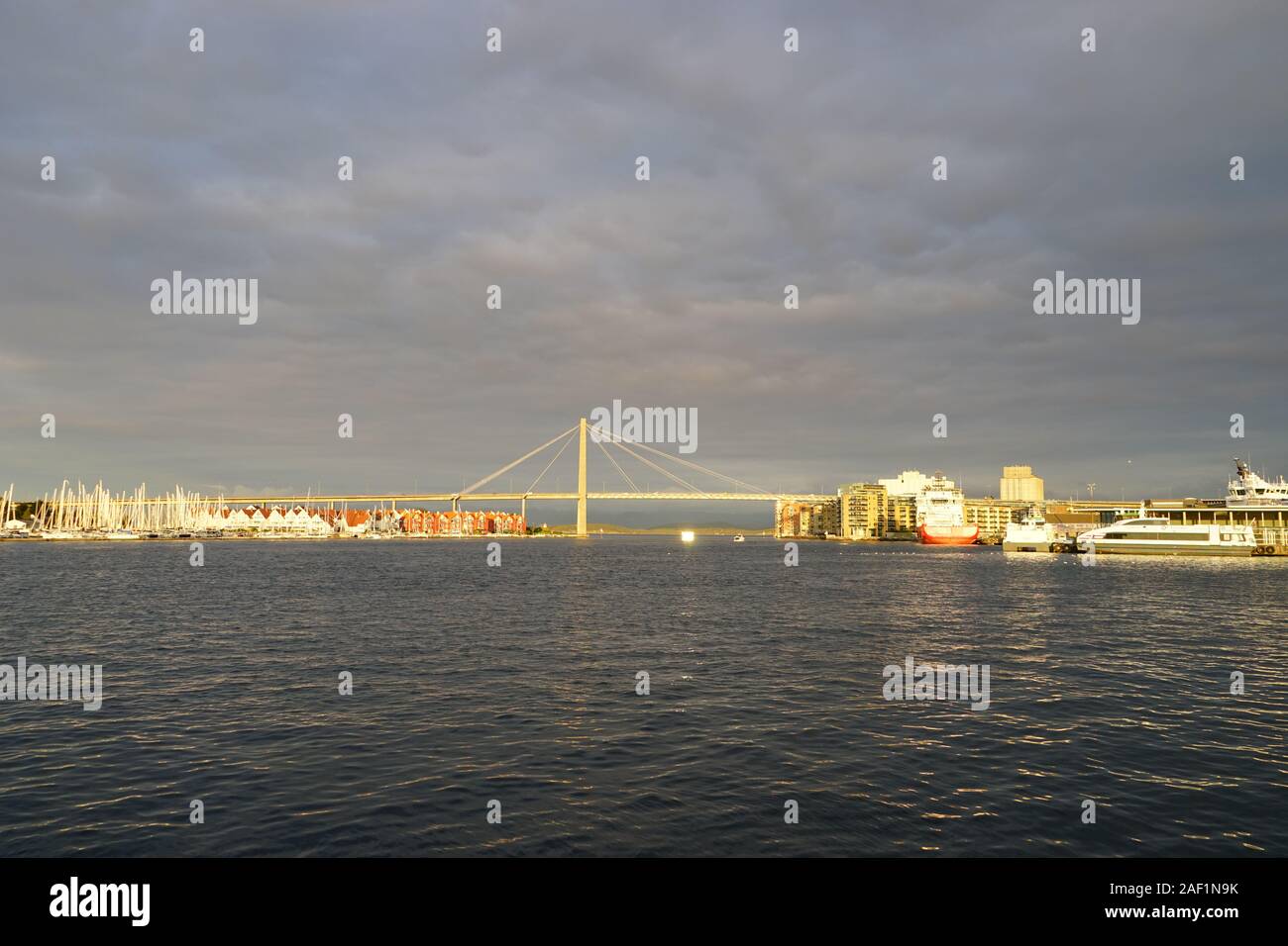 bridge and sea Stock Photo - Alamy