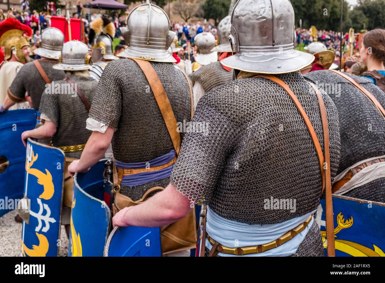 Roma people hi-res stock photography and images - Alamy