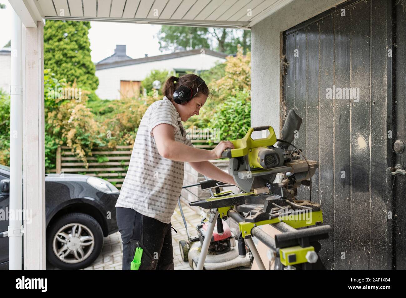 Gender roles woman hi-res stock photography and images - Alamy