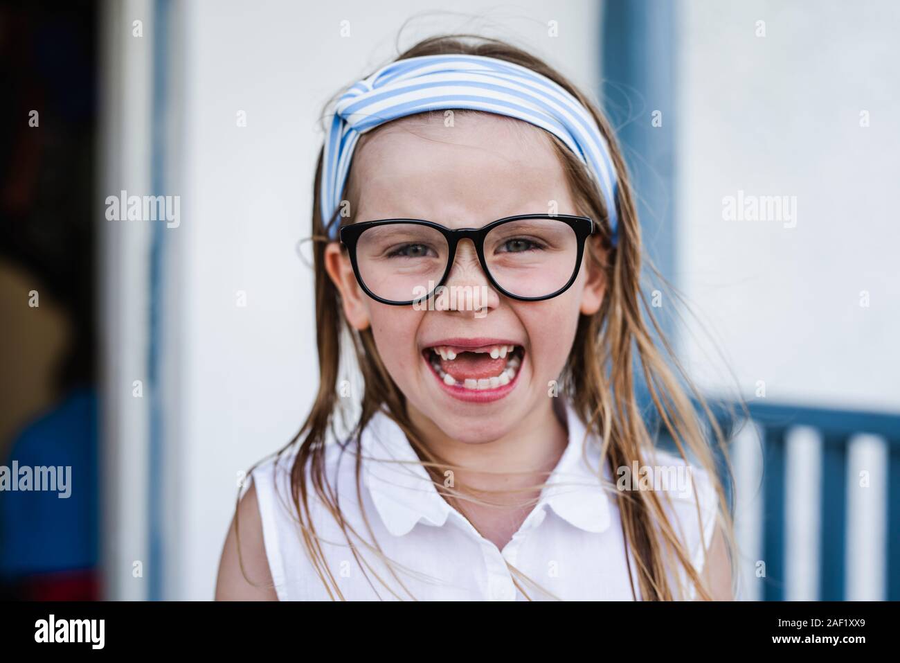 Happy toothless hi-res stock photography and images - Alamy