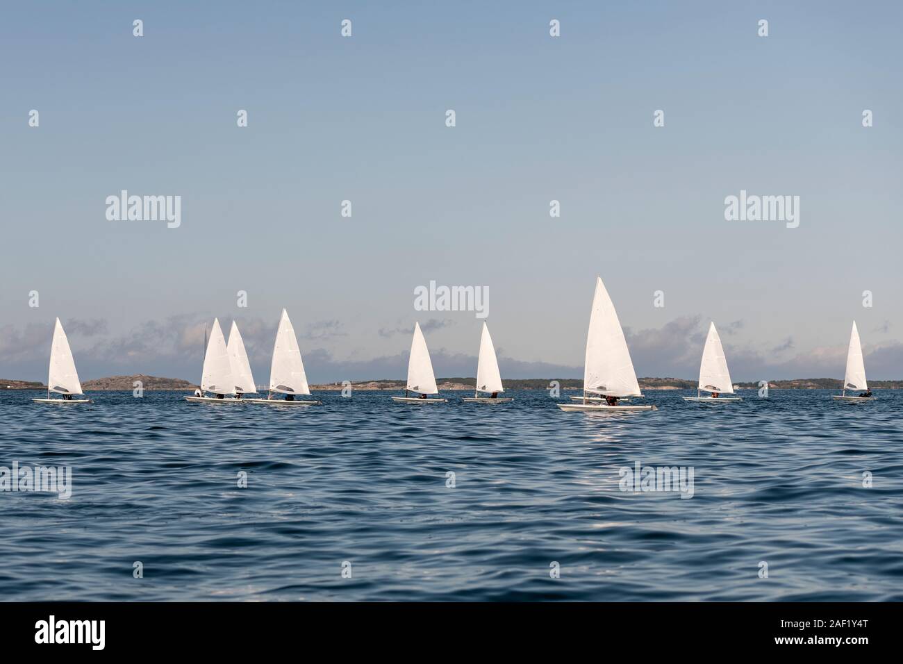 Dinghy pleasure boats hi-res stock photography and images - Alamy