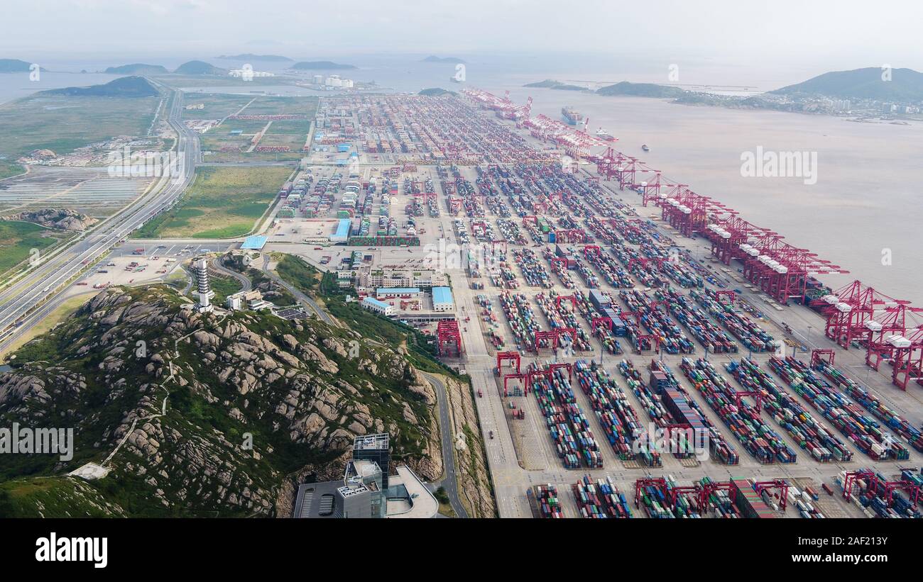 Yangshan port aerial hi-res stock photography and images - Alamy