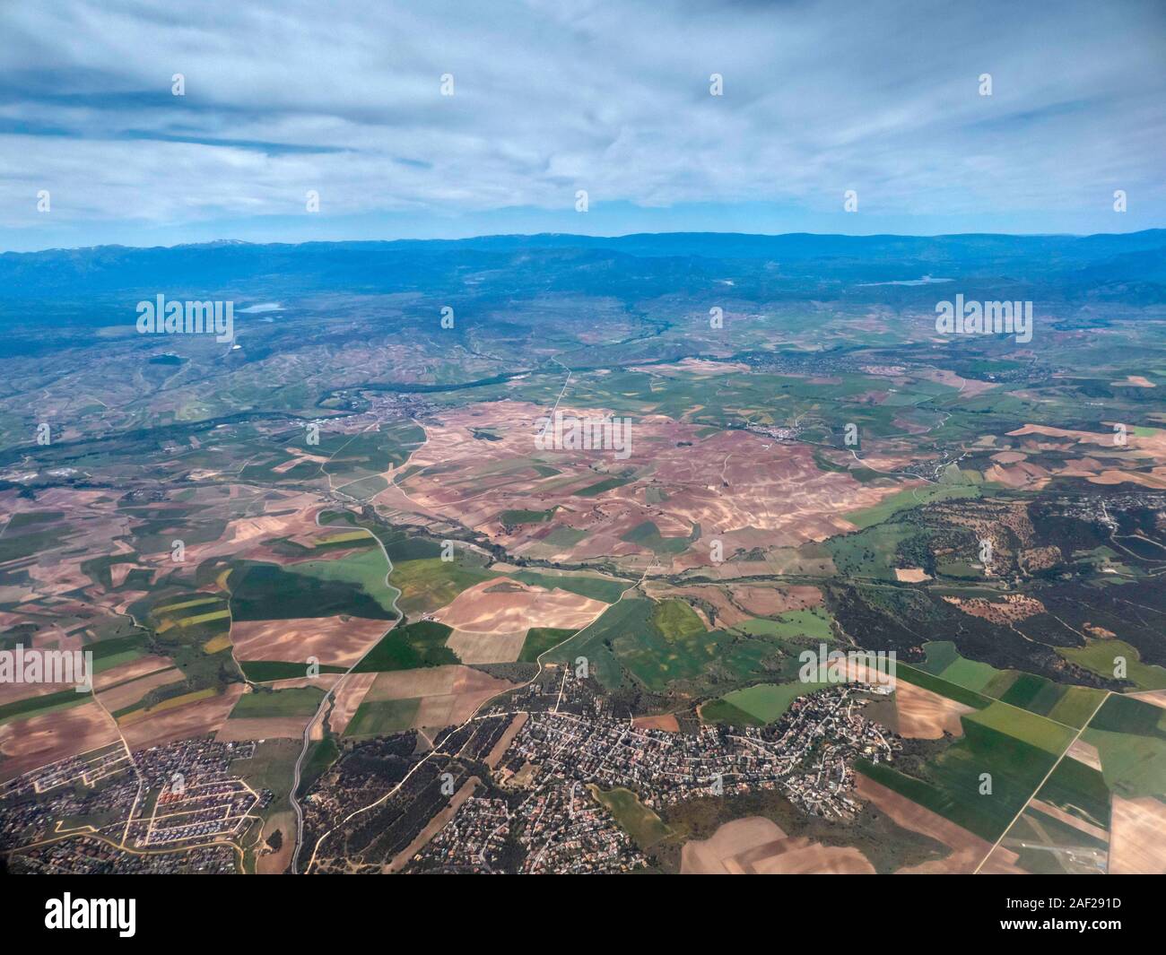 Agricultural landscape near madrid hi-res stock photography and images ...