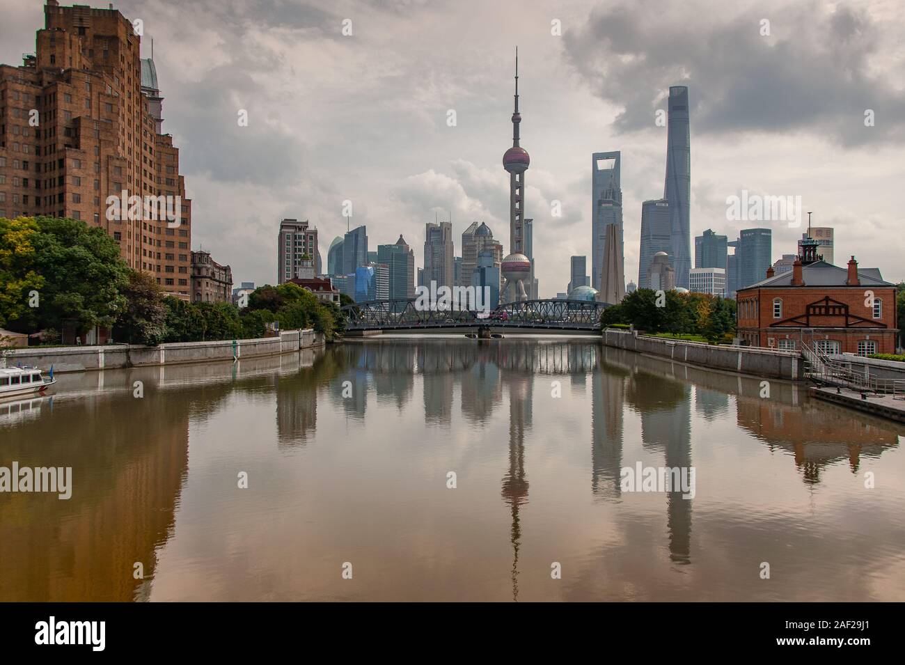 Shanghai, China - November 2019: Waibaidu bridge, reflections and ...