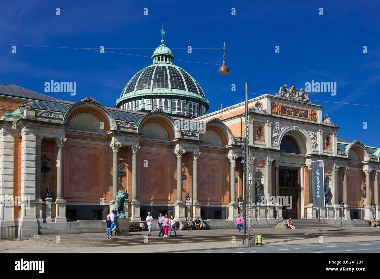 Ny Carlsberg Glyptotek, art museum in Copenhagen, Denmark Stock Photo ...
