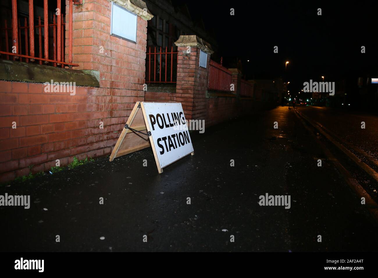 Rochdale polling stations hi-res stock photography and images - Alamy