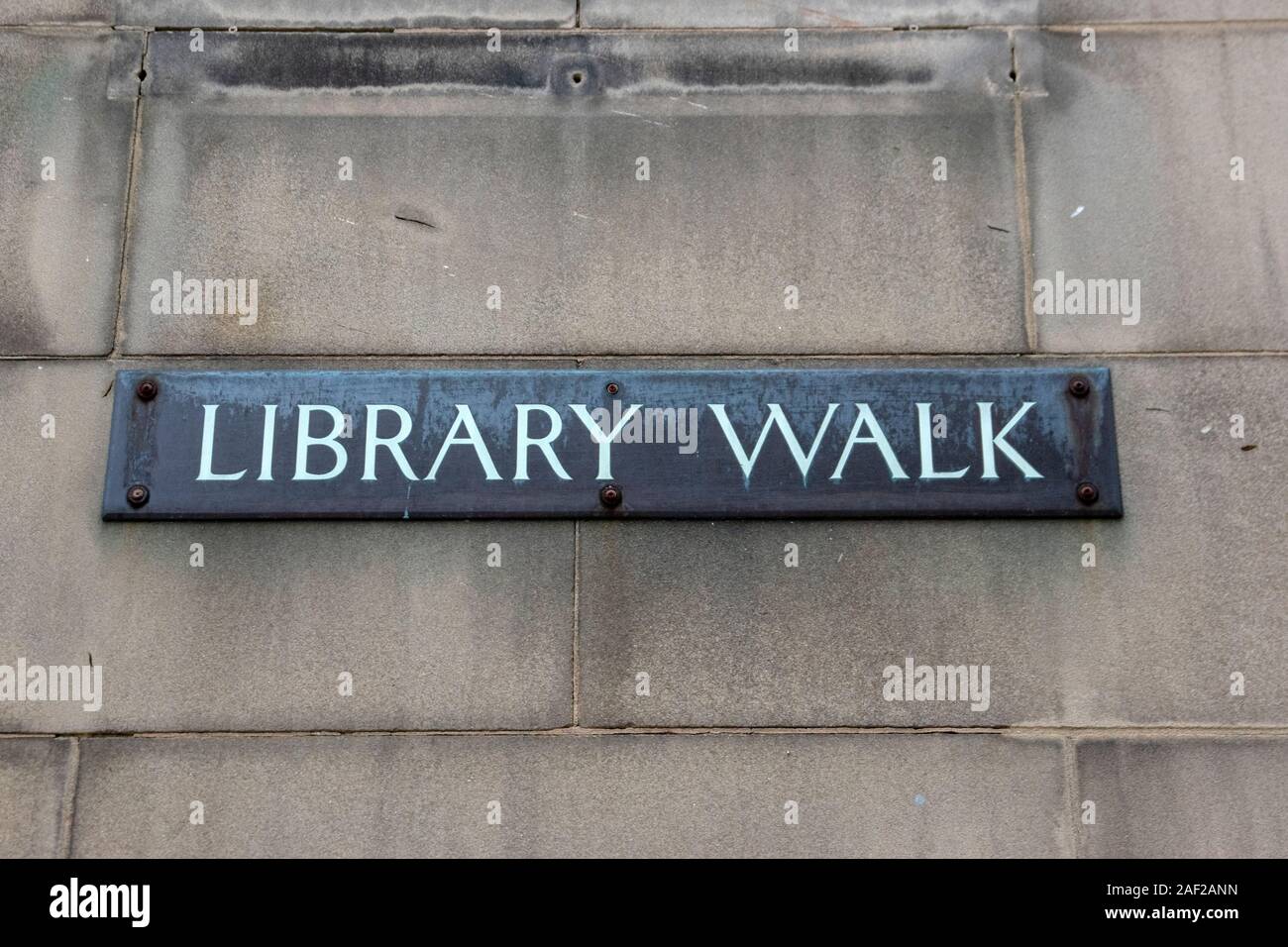 Library walk manchester hi-res stock photography and images - Alamy