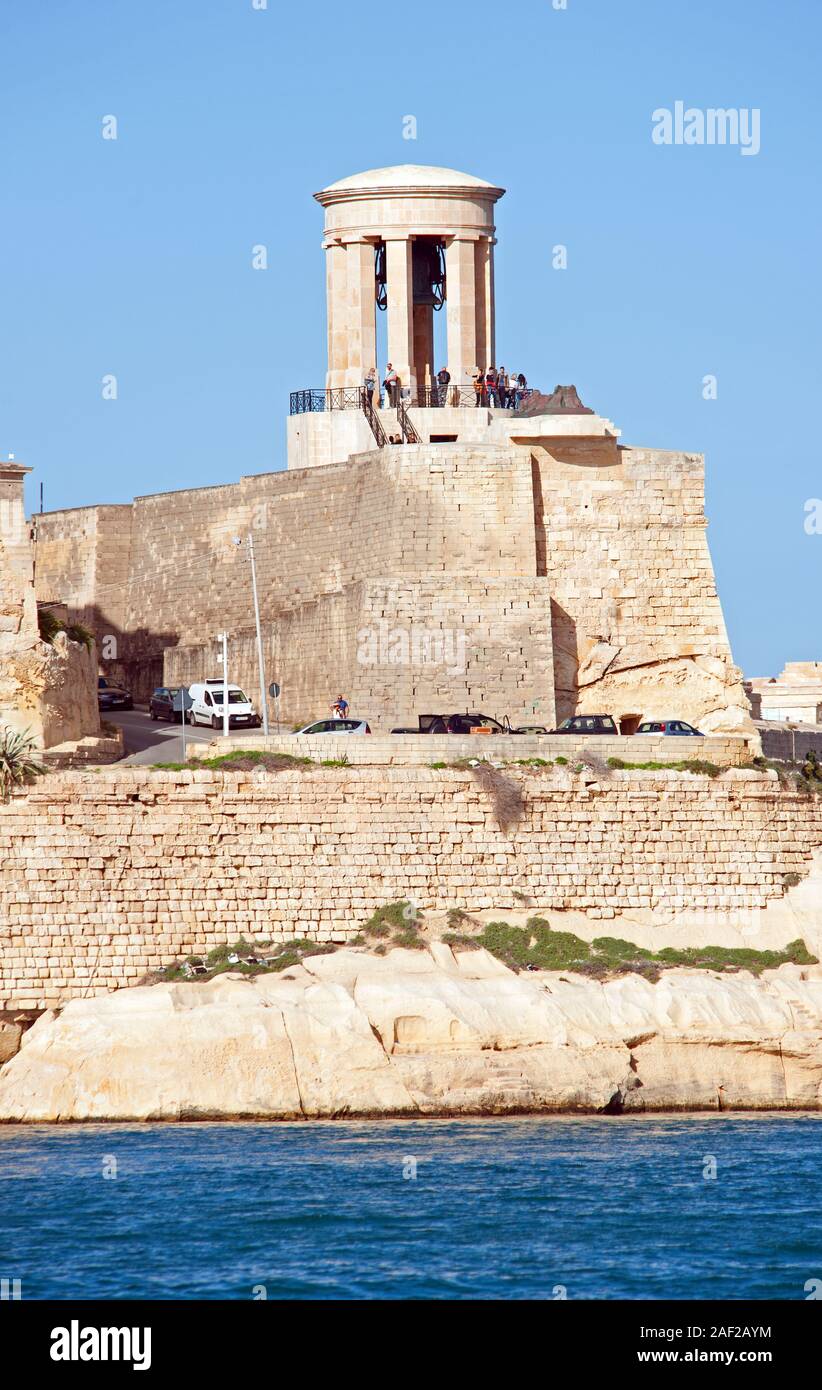 Siege bell war memorial hi-res stock photography and images - Alamy