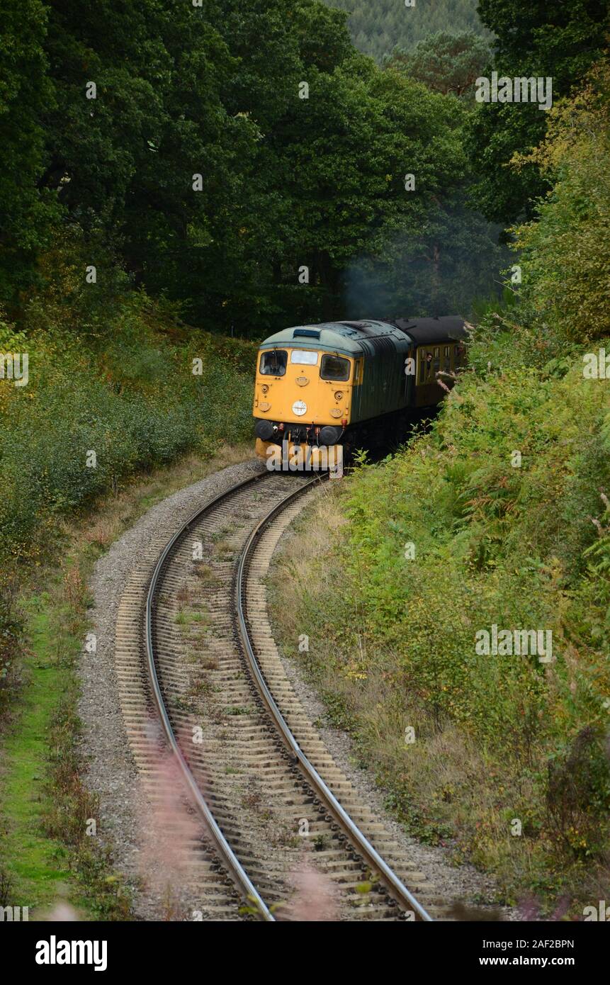 Diesel locomotives 1950s hi-res stock photography and images - Alamy