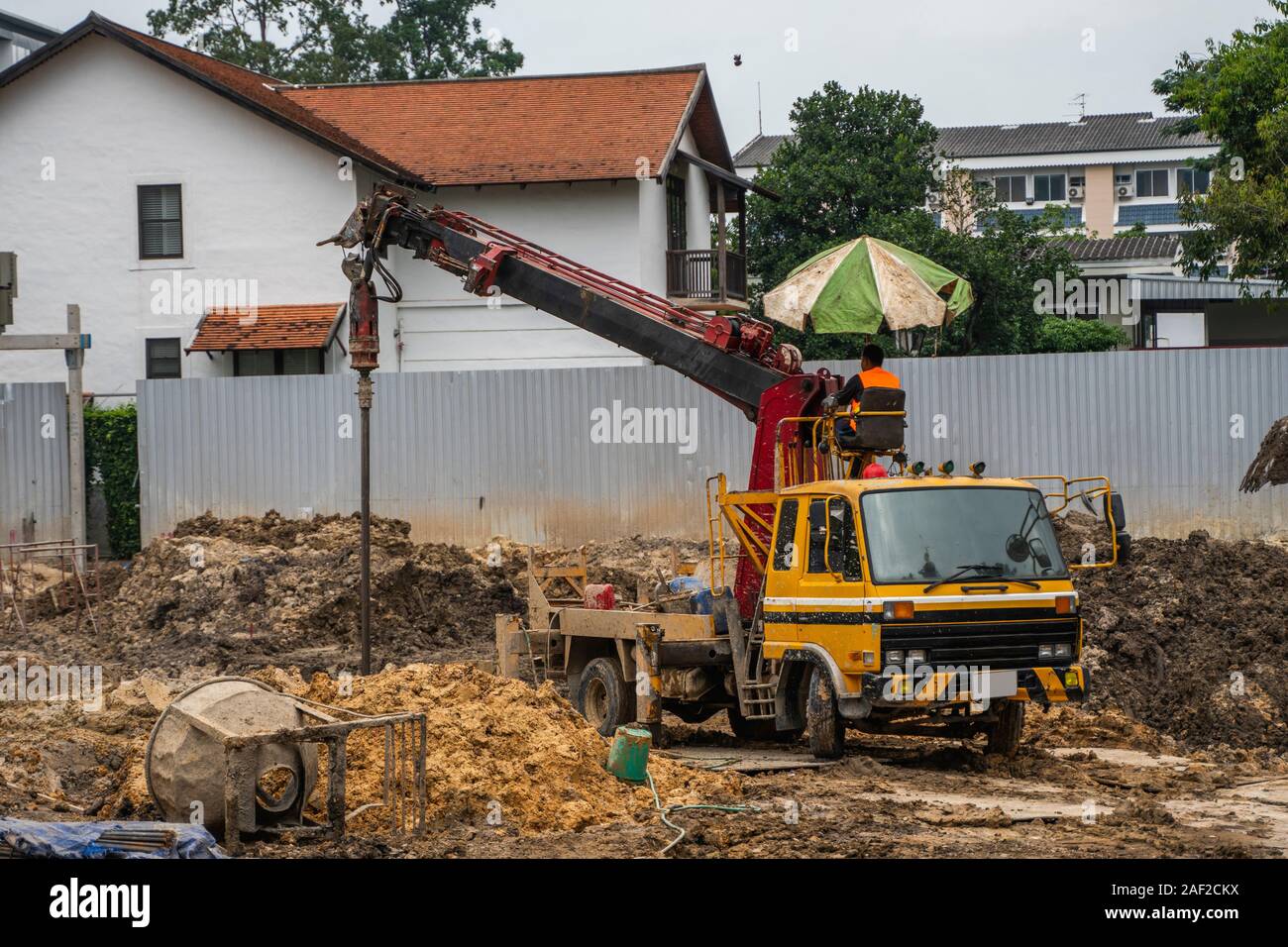 Drilling rigs for the construction of building foundations ...
