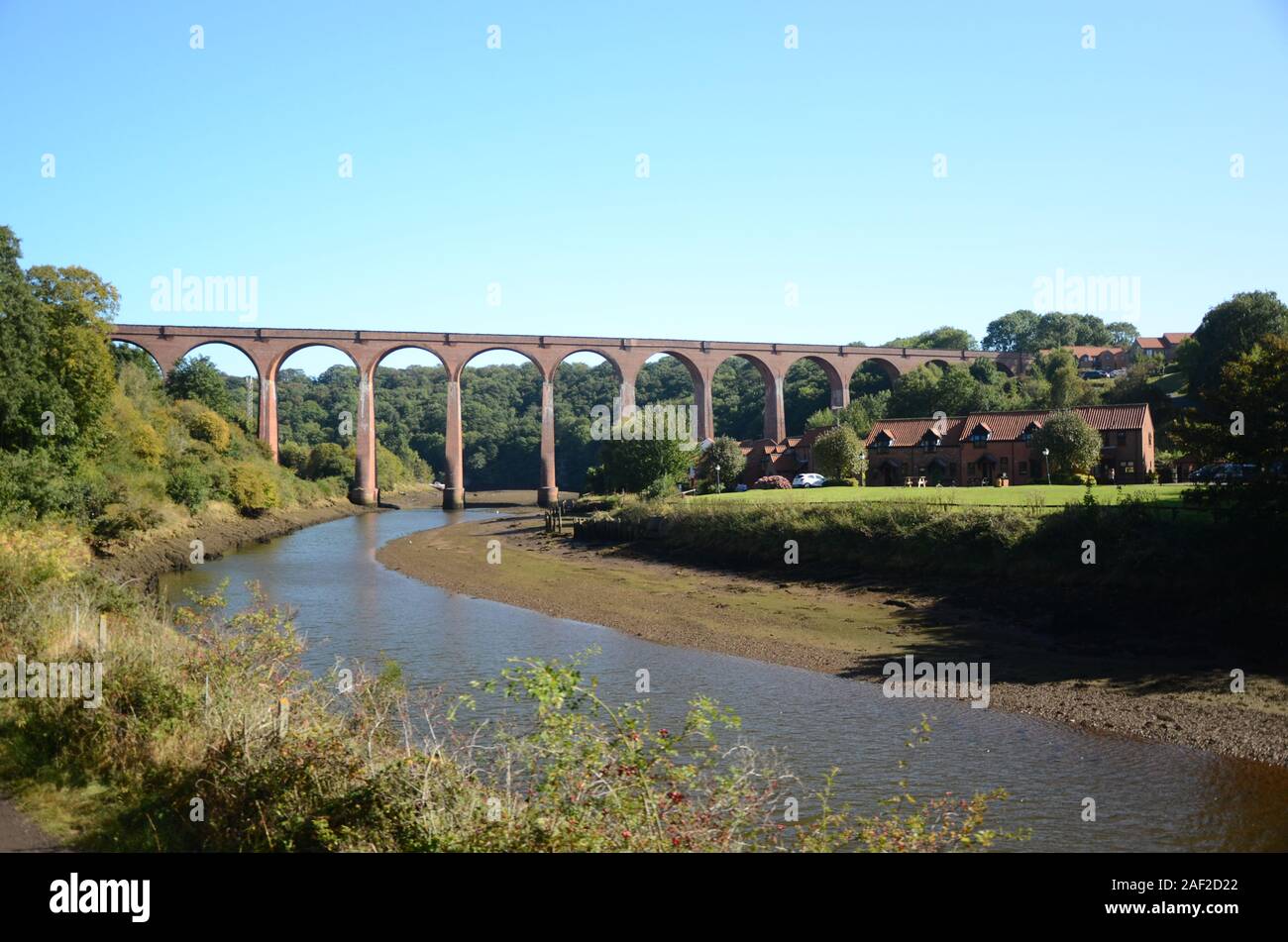 Brick Railway Bridge High Resolution Stock Photography and Images - Alamy