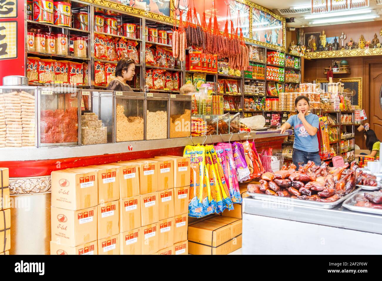 Bangkok, Thailand - October 26th 2013: Typical grocery shop on Yaowarat ...