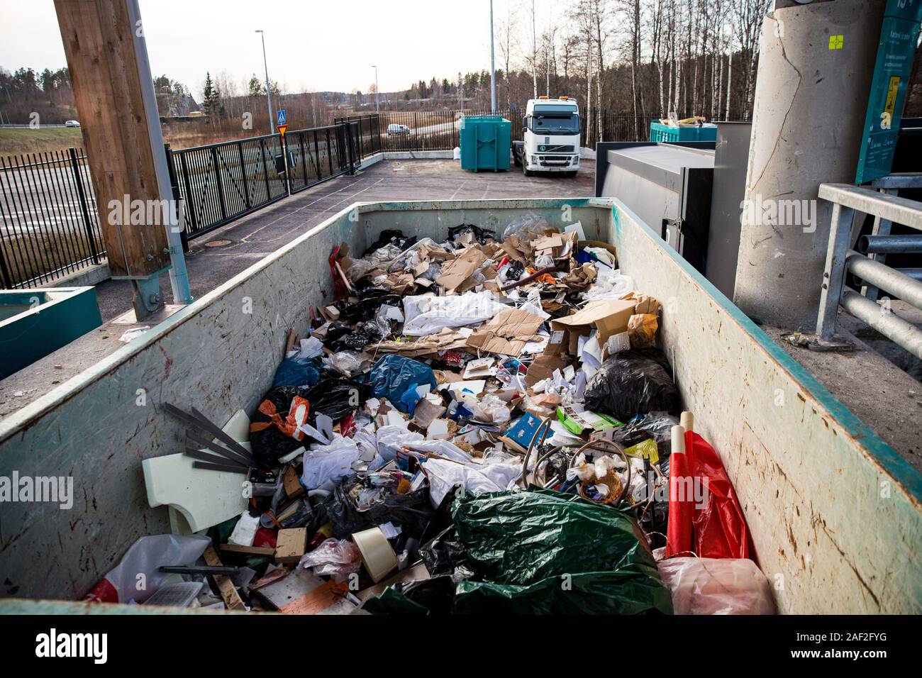 Sorting station HSY - center for sorting, safe disposal and recycling ...