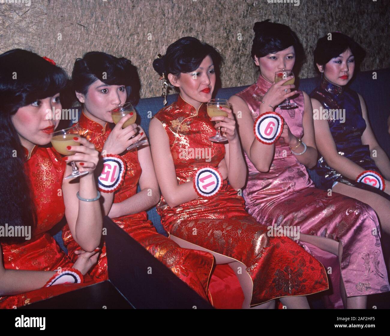 Miss 1981 Chinatown beauty contestants, Soho, London, 80s Stock Photo ...