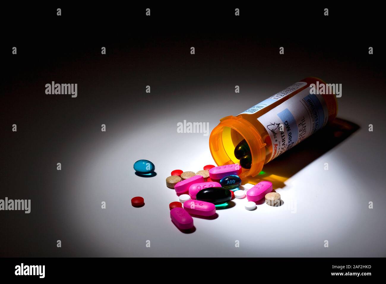 Light illuminates how we see things Stock Photo - Alamy