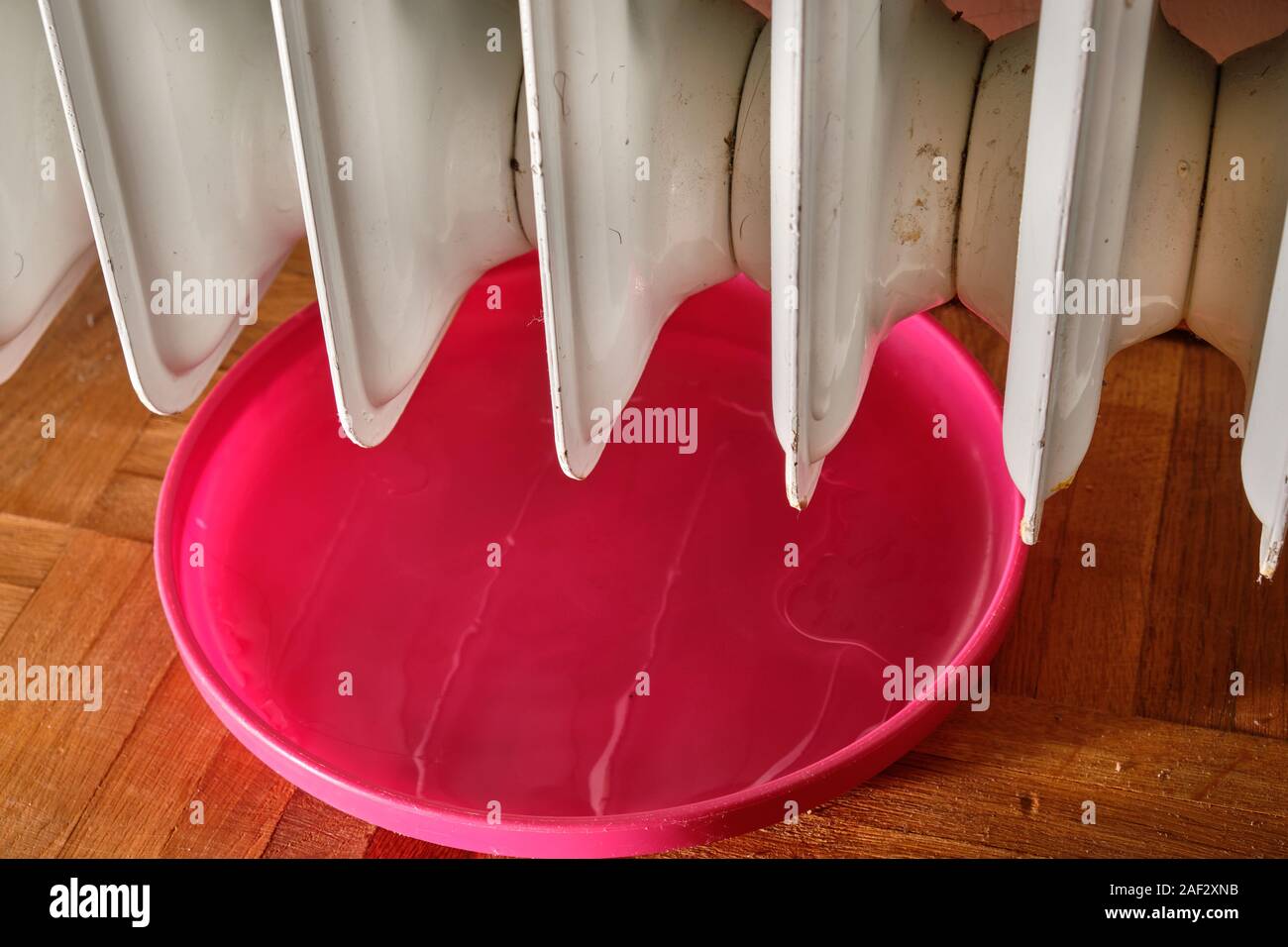 Dripping system hi-res stock photography and images - Alamy