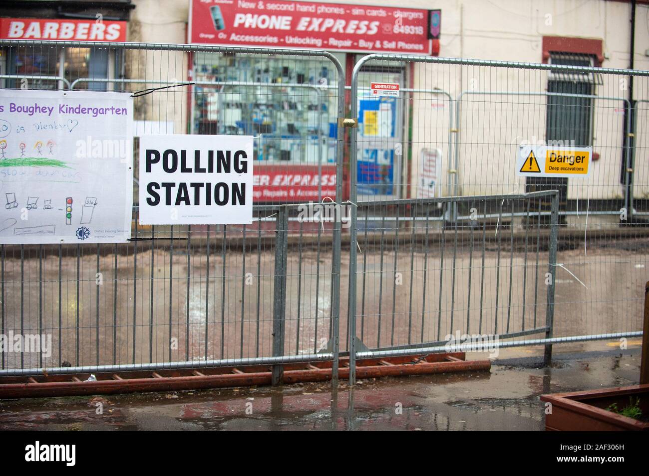 Stoke on trent road sign hi-res stock photography and images - Alamy