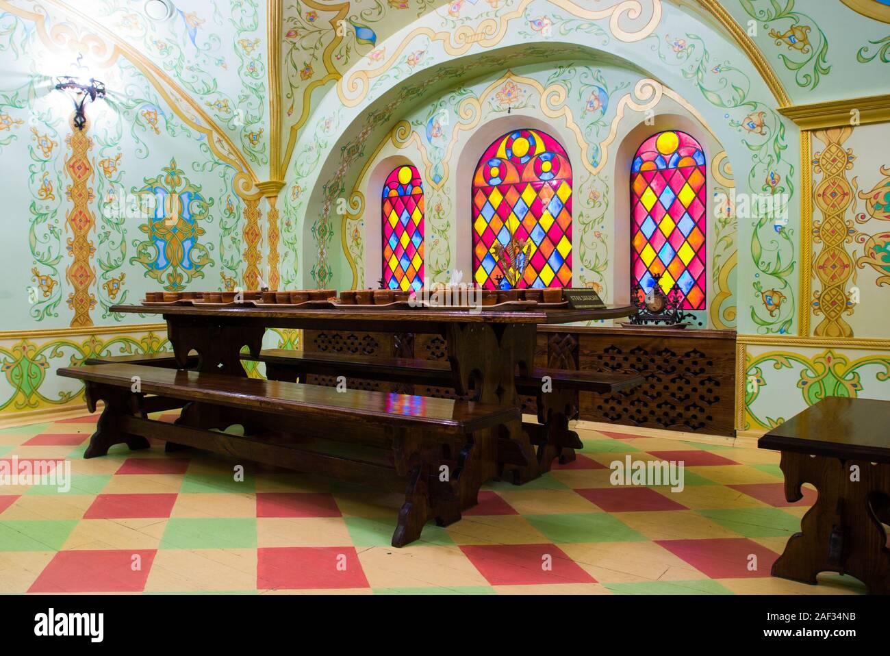 Russian traditional decorated dining-room interior Stock Photo - Alamy