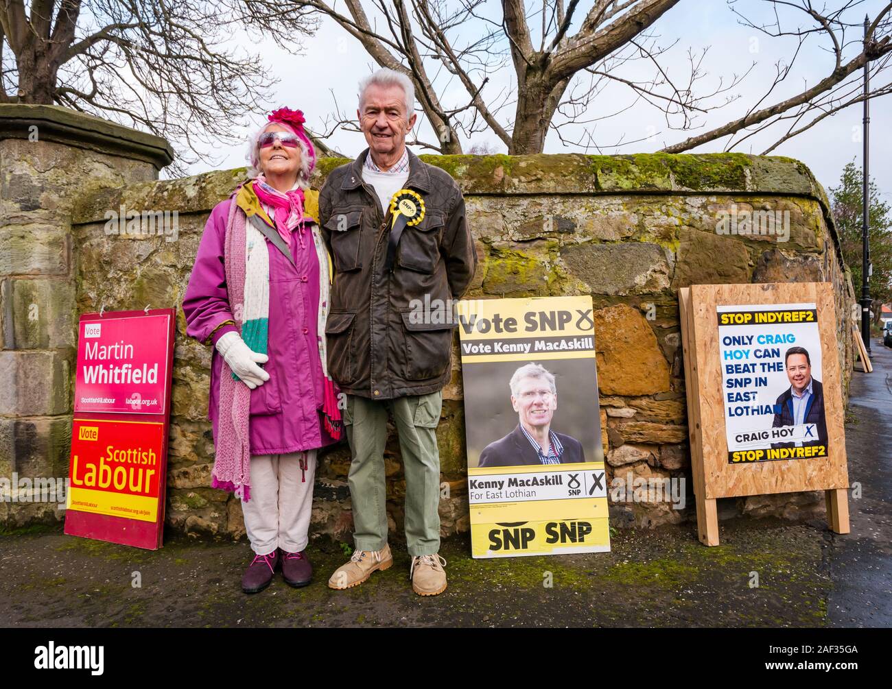 2019 uk general election parties poster hi-res stock photography and ...