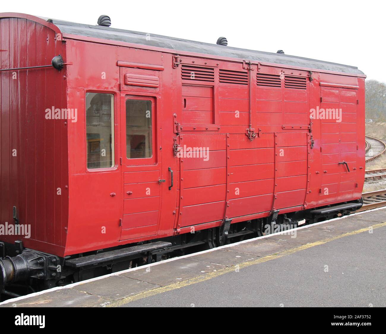 Classic red wagon hi-res stock photography and images - Alamy