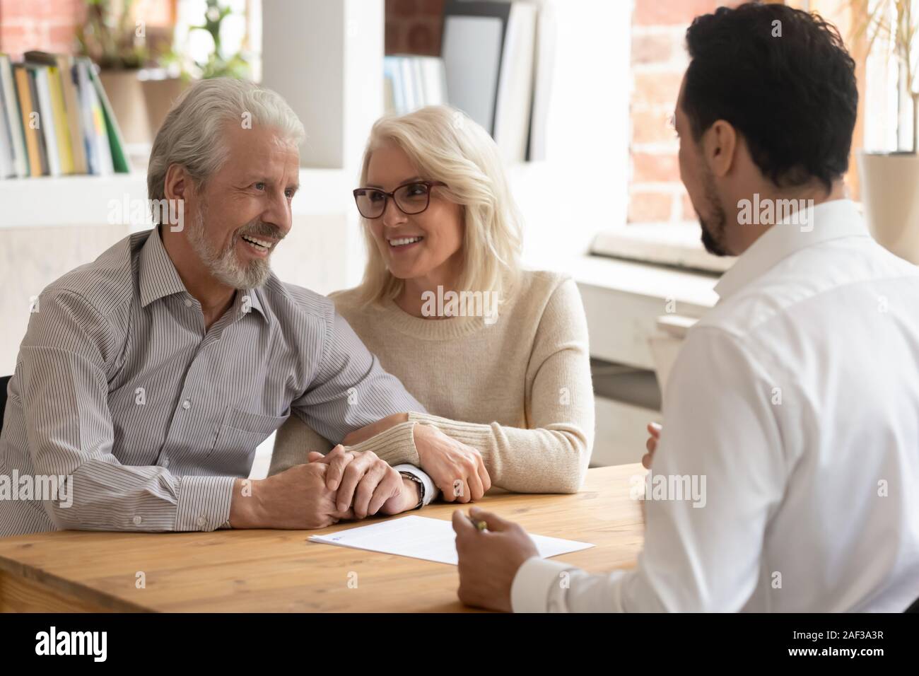 Elderly estate agent hi-res stock photography and images - Alamy