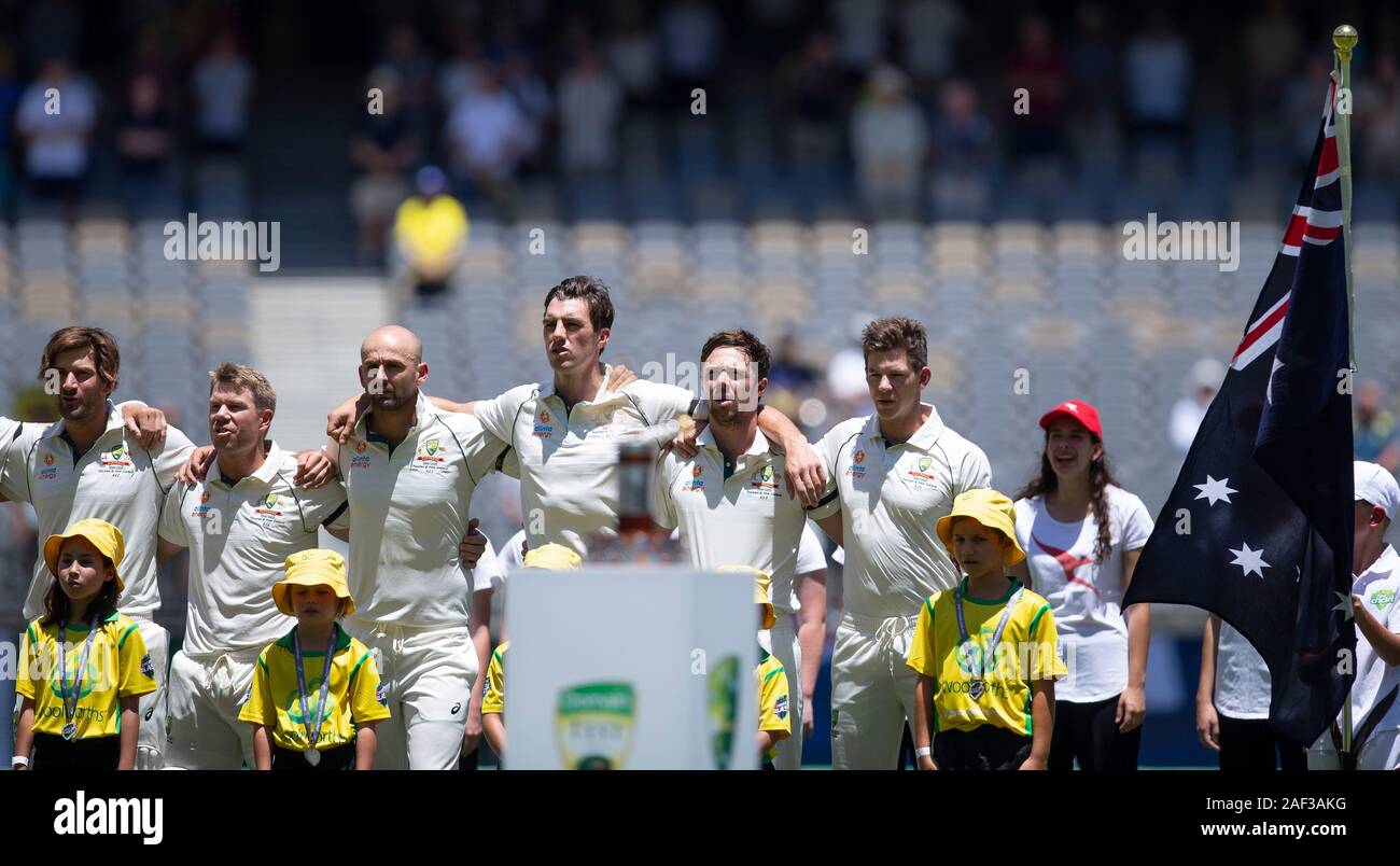 Australia players sing their national anthem hi-res stock photography ...