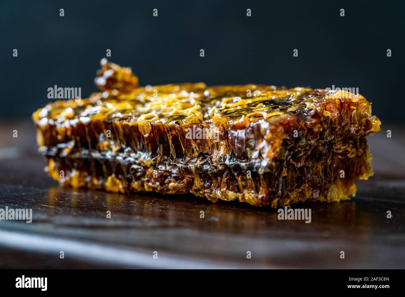 Karakovan Honeycomb / Dark Black Organic Turkish Honey. Ready to Eat ...